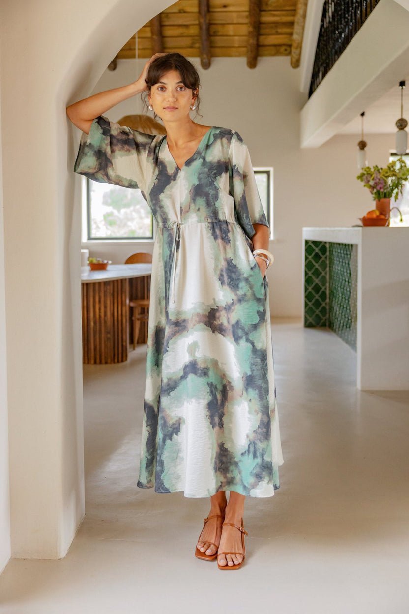 Suzie Blue – White finn